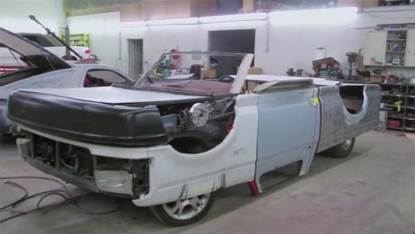 Upside-Down Car: Video Of One Of The Strangest Cars In The World ...