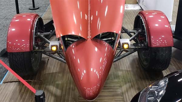 Learjet Limo Unveiled: Aircraft Turned Into Club On Wheels - DriveSpark