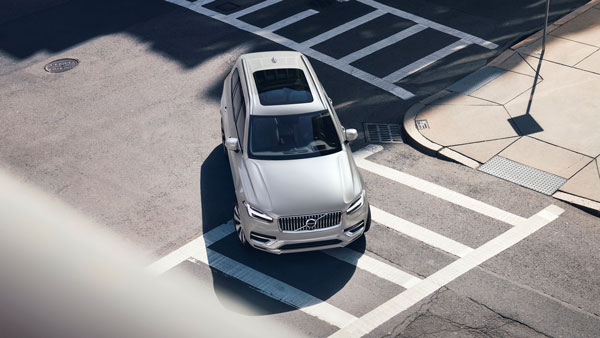 Volvo To Electronically Restrict Speed Across Its Fleet - DriveSpark News