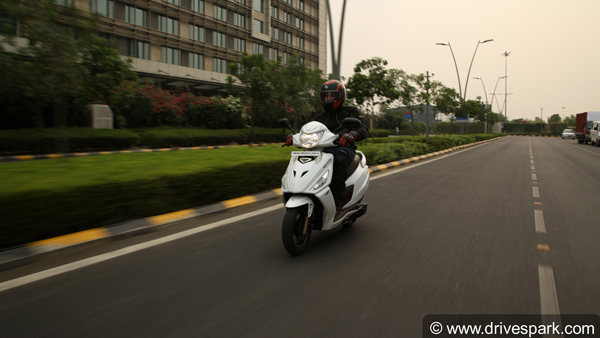 Hero Maestro Edge 125 — First Ride Review, Specs, Price, Features ...