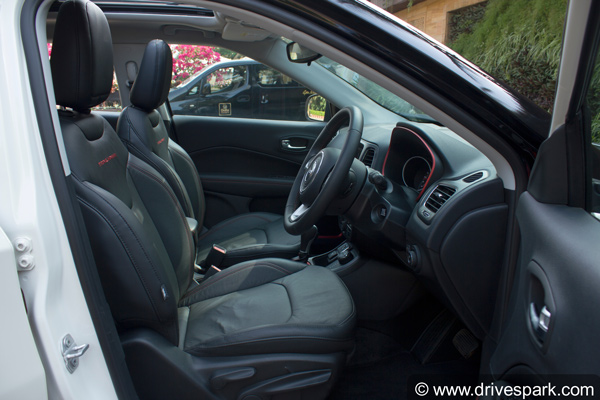Jeep Compass Trailhawk Review: Test Drive, Features, Specs, Off-Roading ...