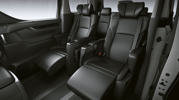 Toyota Vellfire Luxury MPV Unveiled In India: Features & Details ...
