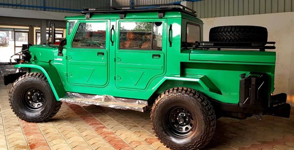 Video: MS Dhoni’s Daughter Ziva Helps In Washing Nissan Jonga ...