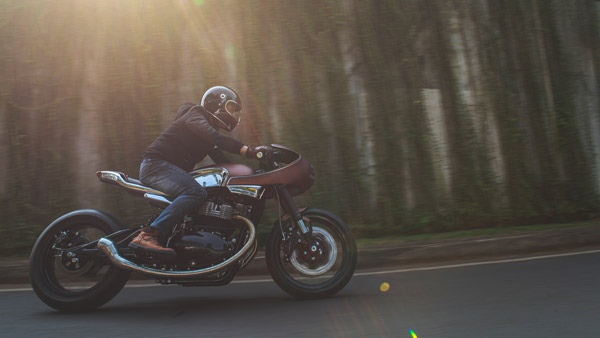 Royal Enfield Custom Cafe Racer | Reviewmotors.co