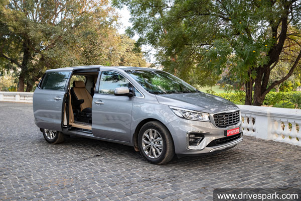 Kia Carnival MPV Review (First Drive) Driving Impressions, Handling ...