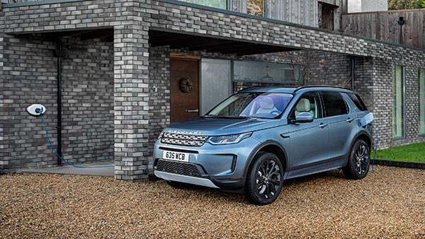 Land Rover Discovery Sport & Range Rover Evoque Plug-In Hybrids ...
