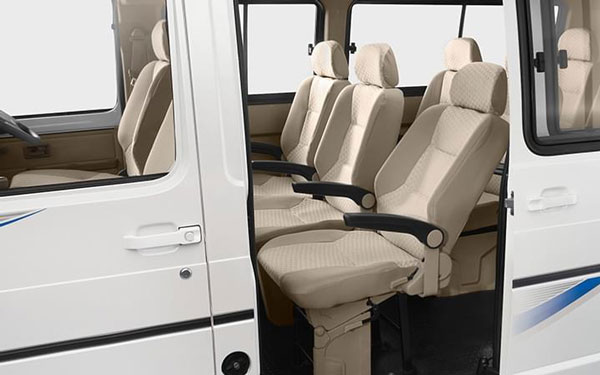 Spy Pics: New Tata Winger BS6 Spotted Testing Ahead Of Launch ...