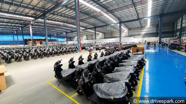 Ather Electric Scooter Manufacturing Plant Hosur: Images, Production ...