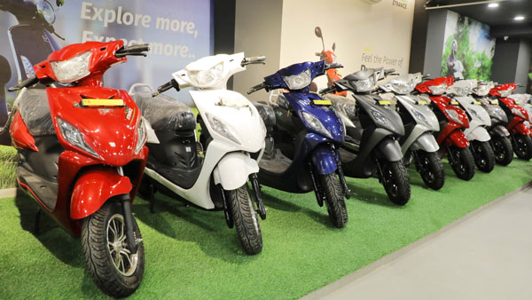 Pure EV Electic Scooter Warranty Extended For Battery, Motor ...