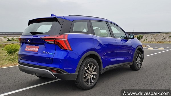 Mahindra XUV700 Review: Design, Specs, Performance, Interiors, Features ...