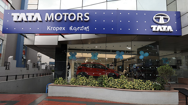 Tata Motors Opens 70 New Dealerships In One Day In South India: Total ...