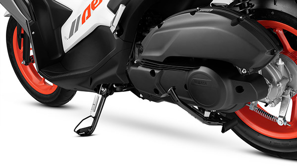 Yamaha Aerox 155 Launched In India; Powered By R15 Sourced 155cc Engine ...