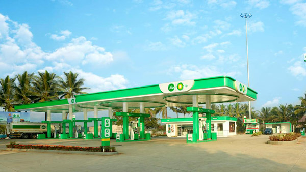 Jio-bp Launches First Mobility Station In India - DriveSpark