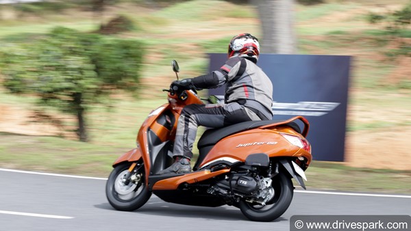 TVS Jupiter 125 Review: Riding Impressions, Engine Specs, Performance ...