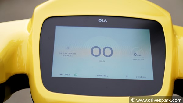 Ola S1 Pro Electric Scooter Review: Riding Impressions, Specs ...