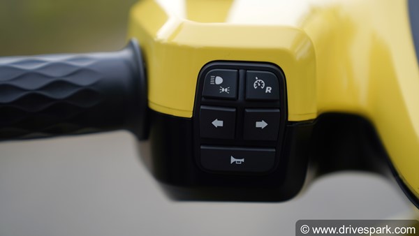 Ola S1 Pro Electric Scooter Review: Riding Impressions, Specs ...