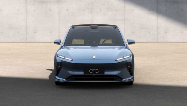 Nio ET5 Electric Sedan With 1000 Kilometre Range Revealed - DriveSpark News
