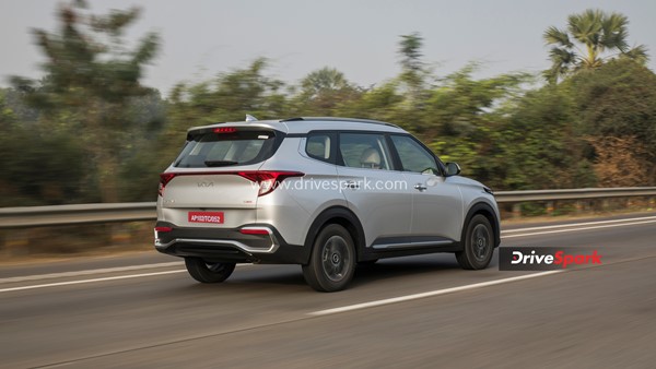 Kia Carens Review: Design, Specs, Performance, Interiors, Features ...