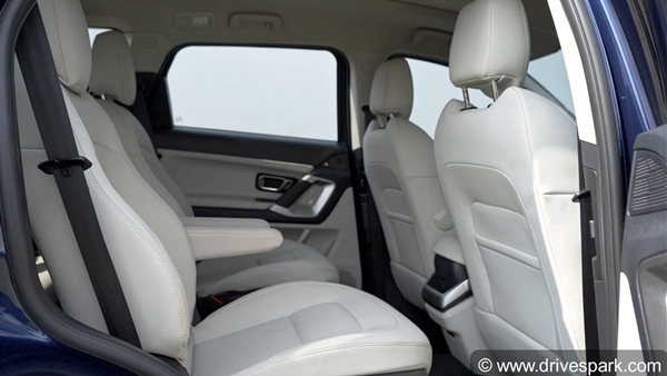 Tata Safari Top Trim Feature Update: Receives Ventilated Front & Second ...