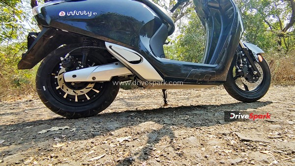 Bounce Infinity E1 Review: Riding Impressions, Motor, Range, Battery ...