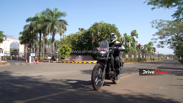 Yezdi Adventure Review: Riding Impressions, Engine Specs, Performance ...