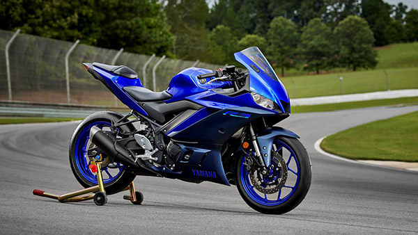 2022 Yamaha R3 Updated With New Colour: USD Forks, ABS & Many More ...