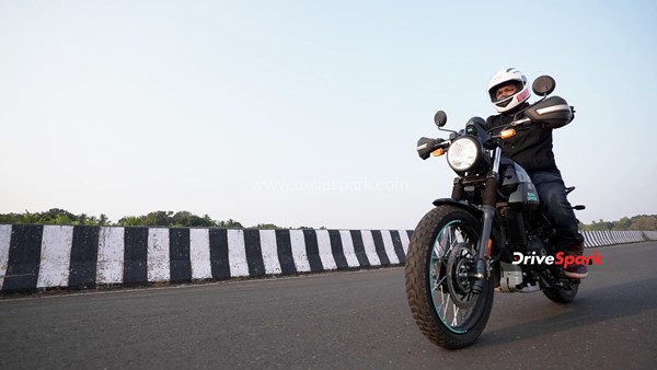 Royal Enfield Scram 411 Review: Riding Impressions, Engine Specs ...