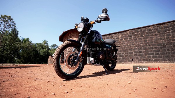 Royal Enfield Scram 411 Review: Riding Impressions, Engine Specs ...