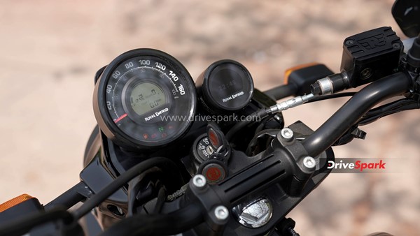 Royal Enfield Scram 411 Review: Riding Impressions, Engine Specs ...
