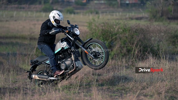 Royal Enfield Scram 411 Review: Riding Impressions, Engine Specs ...
