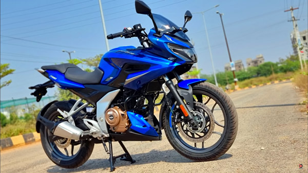 Bajaj Pulsar 250 Twins Become The Fastest 250cc Segment Motorcycle To ...