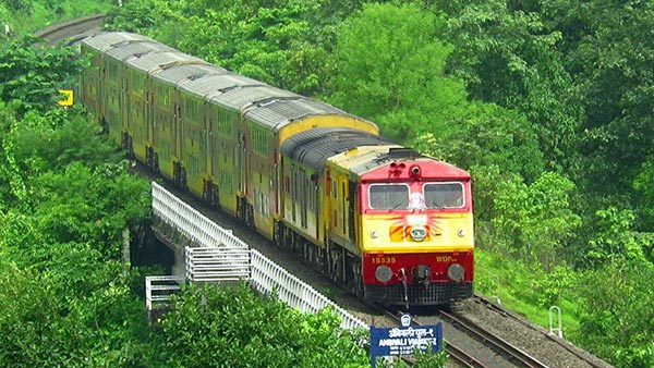 Indian Railways Trains’ Colour Codes: Each Colour Signifies A ...