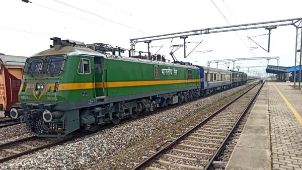 Indian Railways Trains’ Colour Codes: Each Colour Signifies A ...