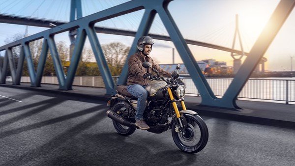 Bajaj Dominar 250 Vs TVS Ronin - Design, Features, Powertrain & More ...