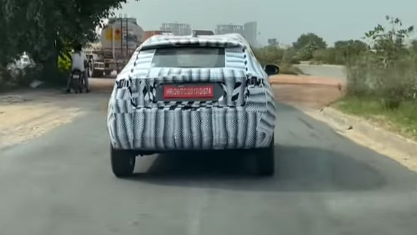 Maruti Suzuki Baleno Cross Spied Testing Again - Launch In Mid-2023 ...