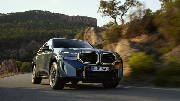 BMW XM Hybrid SUV Revealed With 644bhp On Tap - Specs| Features| Images ...