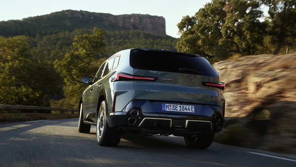 BMW XM Hybrid SUV Revealed With 644bhp On Tap - Specs| Features| Images ...