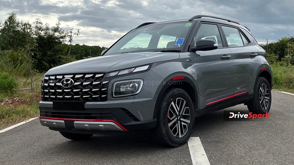 Hyundai Venue N Line First Drive Review - Driving Impressions| Specs ...