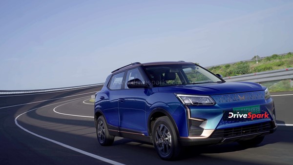 Mahindra XUV400 First Drive Review - Driving Impressions| Specs| Range ...