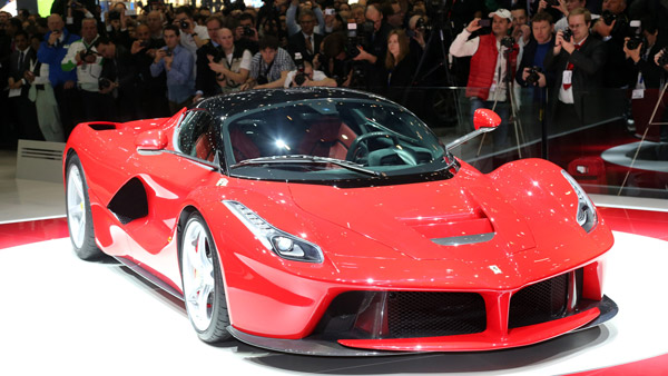 Leak: Ferrari LaFerrari Successor Set To Arrive In 2024 - DriveSpark News