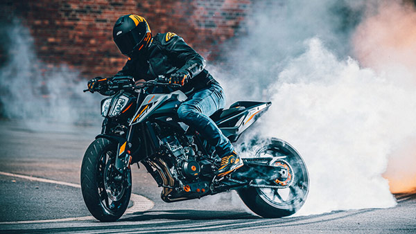 2023 KTM 790 Duke Revealed - Specs| Features| Images - DriveSpark News