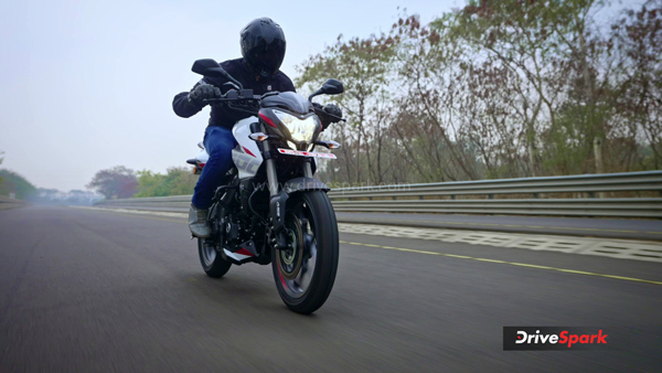 2023 Bajaj Pulsar NS 160 & NS 200 First Ride Review - Riding ...