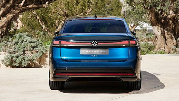 Volkswagen ID.7 Revealed - Specs | Range| Features | Images ...