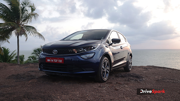 Tata Altroz iCNG Review - Driving Impressions| Boot Space| Specs ...