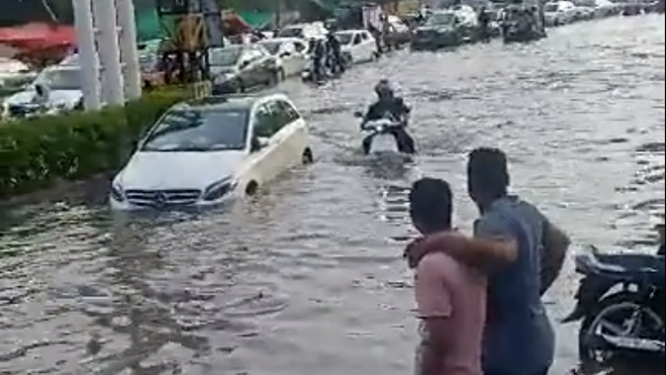 Cyclone Biparjoy: Ola S1 Pro Goes Through Flood While Mercedes-Benz ...