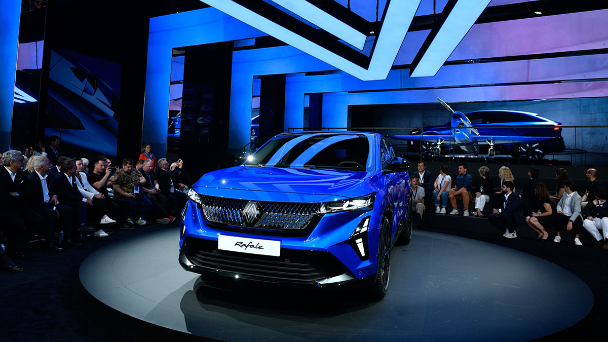 Renault Rafale Coupe SUV Unveiled - Specs| Features| Images ...