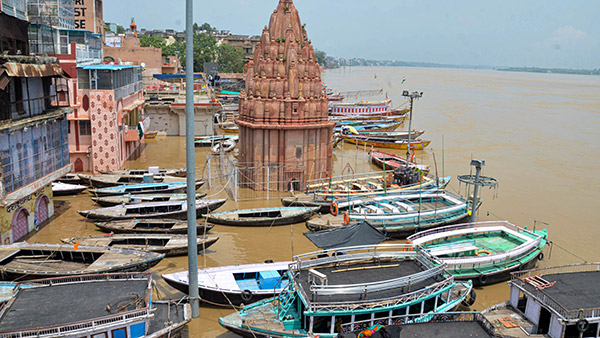 Hydrogen-Powered Varanasi Water Taxi Service To Commence On June 15 ...