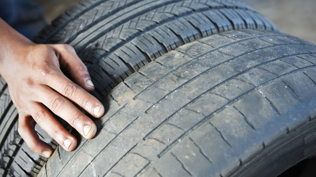 Tyre Retreading: Pros, Cons & Implications - DriveSpark