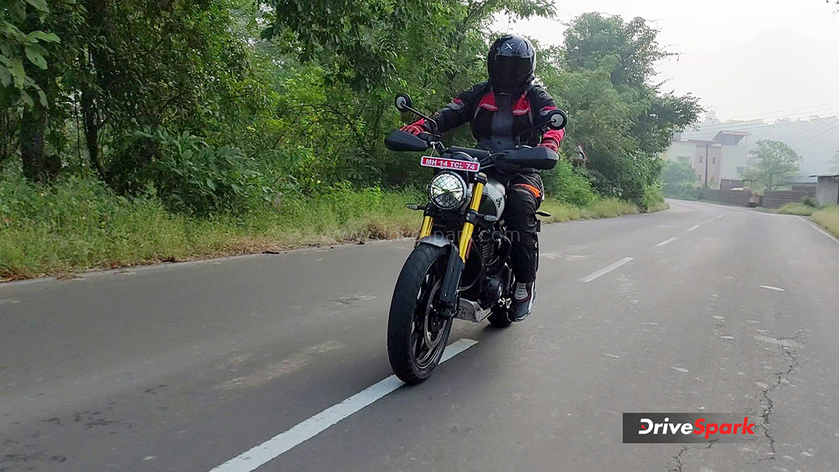 Triumph Scrambler 400 X Video Review - Specs| Features| Riding ...