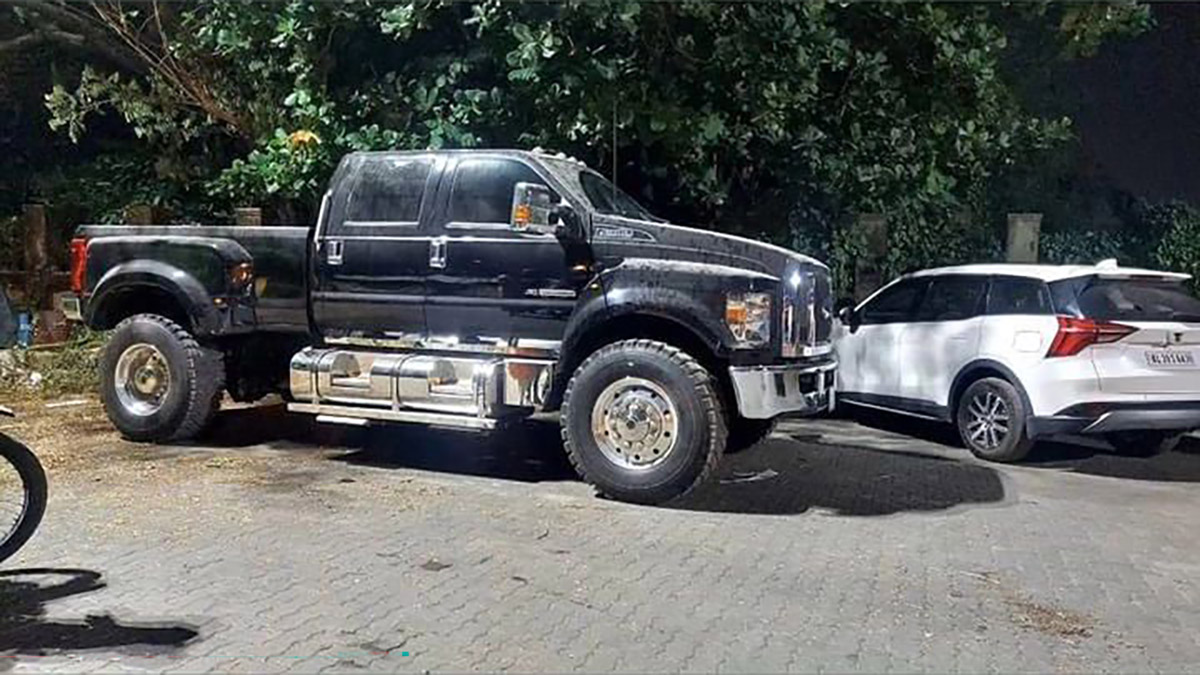 Ford F650: A Colossal Contender to Mahindra XUV700 Stuns India ...